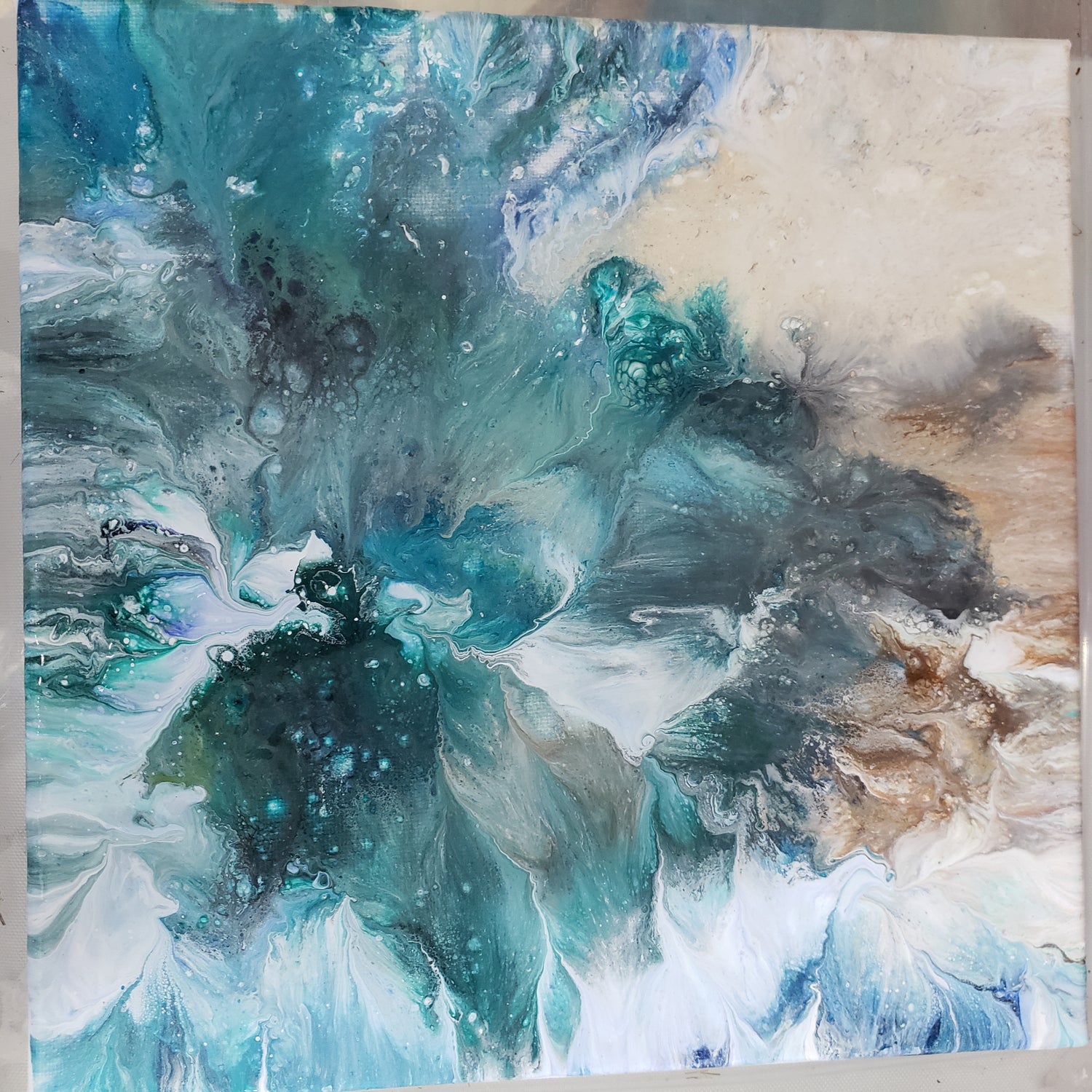 CYCLONE PAINT POURING – cyclonepaintpouring